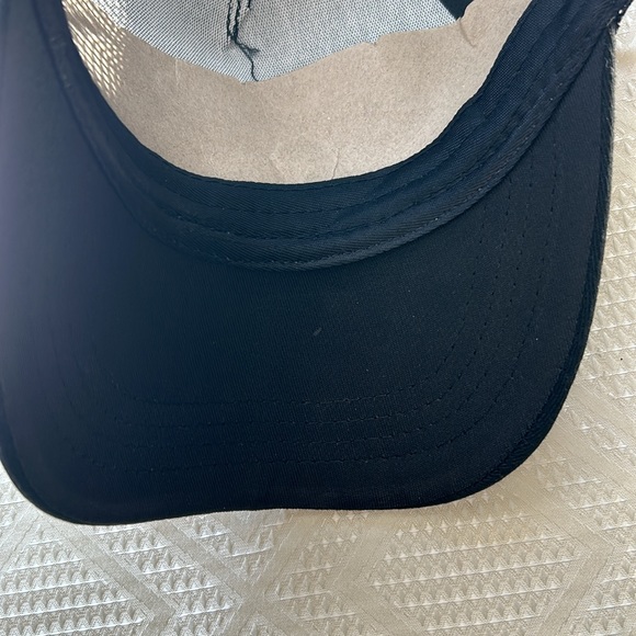 Yellowstone | Accessories | Yellowstone Dutton Ranch Cap Nwot Never ...